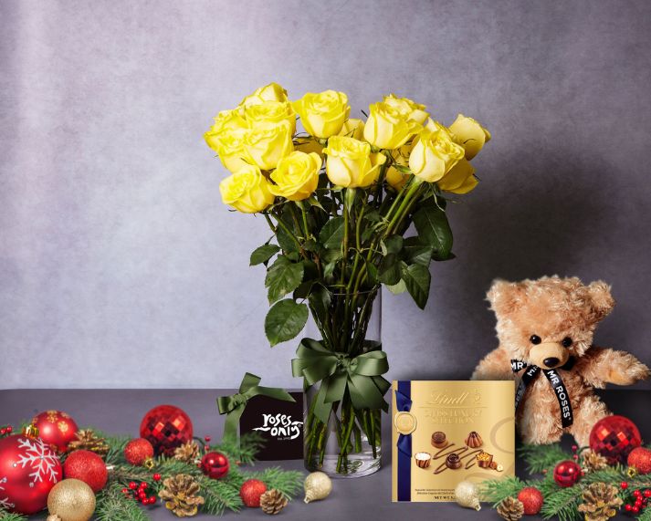 Merry Yellow Rose Bundles | Christmas Flower Delivery & Gifts | Roses Only